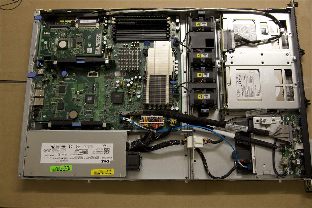 Server Dell Poweredge R300 - Cấu hình mạnh, có số lượng, giá tốt. - 6. ...
