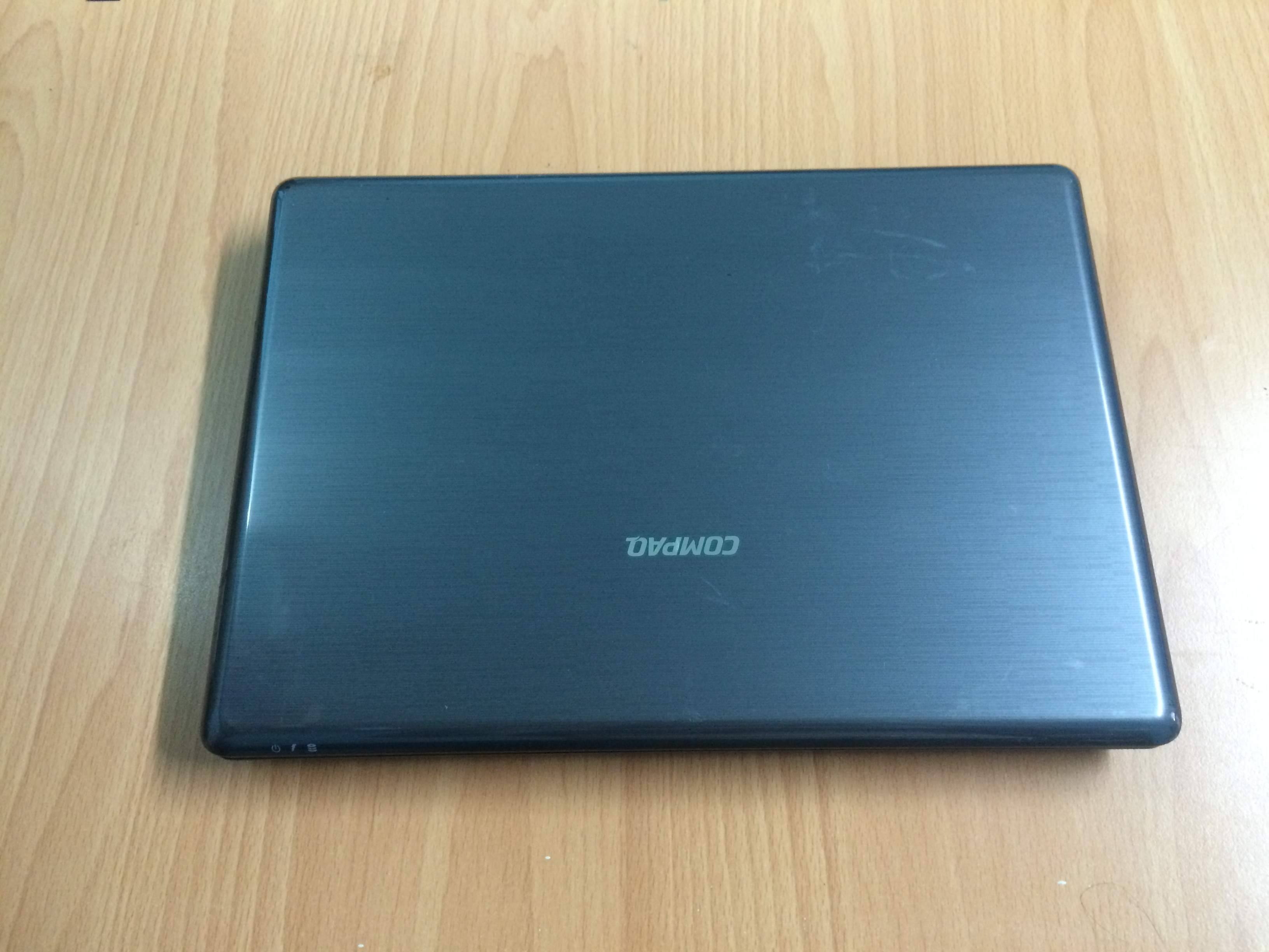 Cần bán laptop Compaq Presario V3000 by HP - 2.300.000đ | Nhật tảo