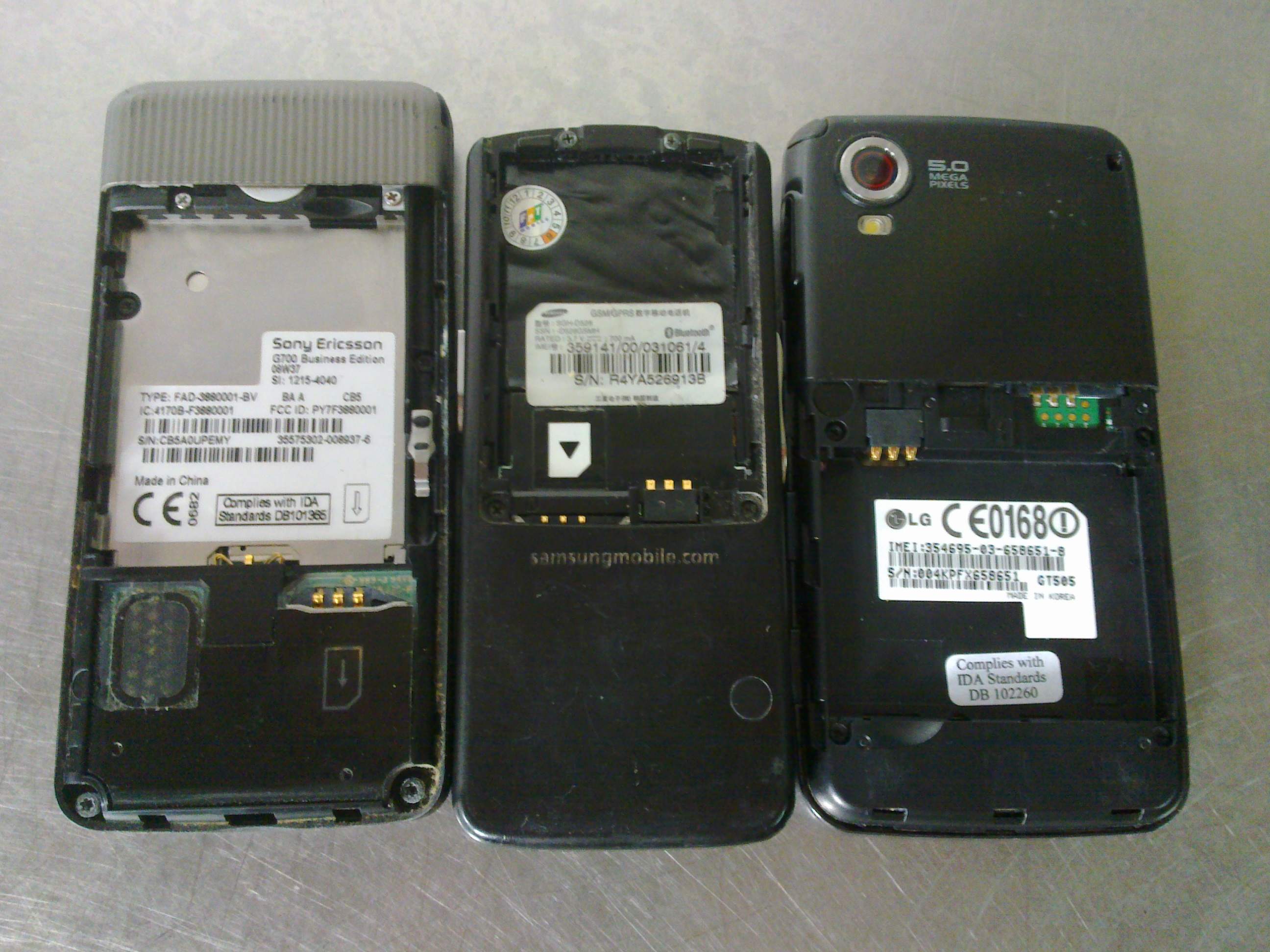Lg GT 505, Sony G700, ss d528. lỗi. - 300.000đ | Nhật tảo