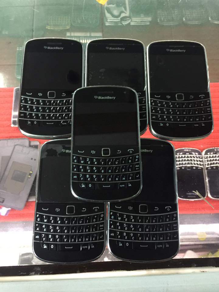Blackberry Passport Silver- Azerty . Z30-Q20-Q10-Z10-9900-9780-8220 ...