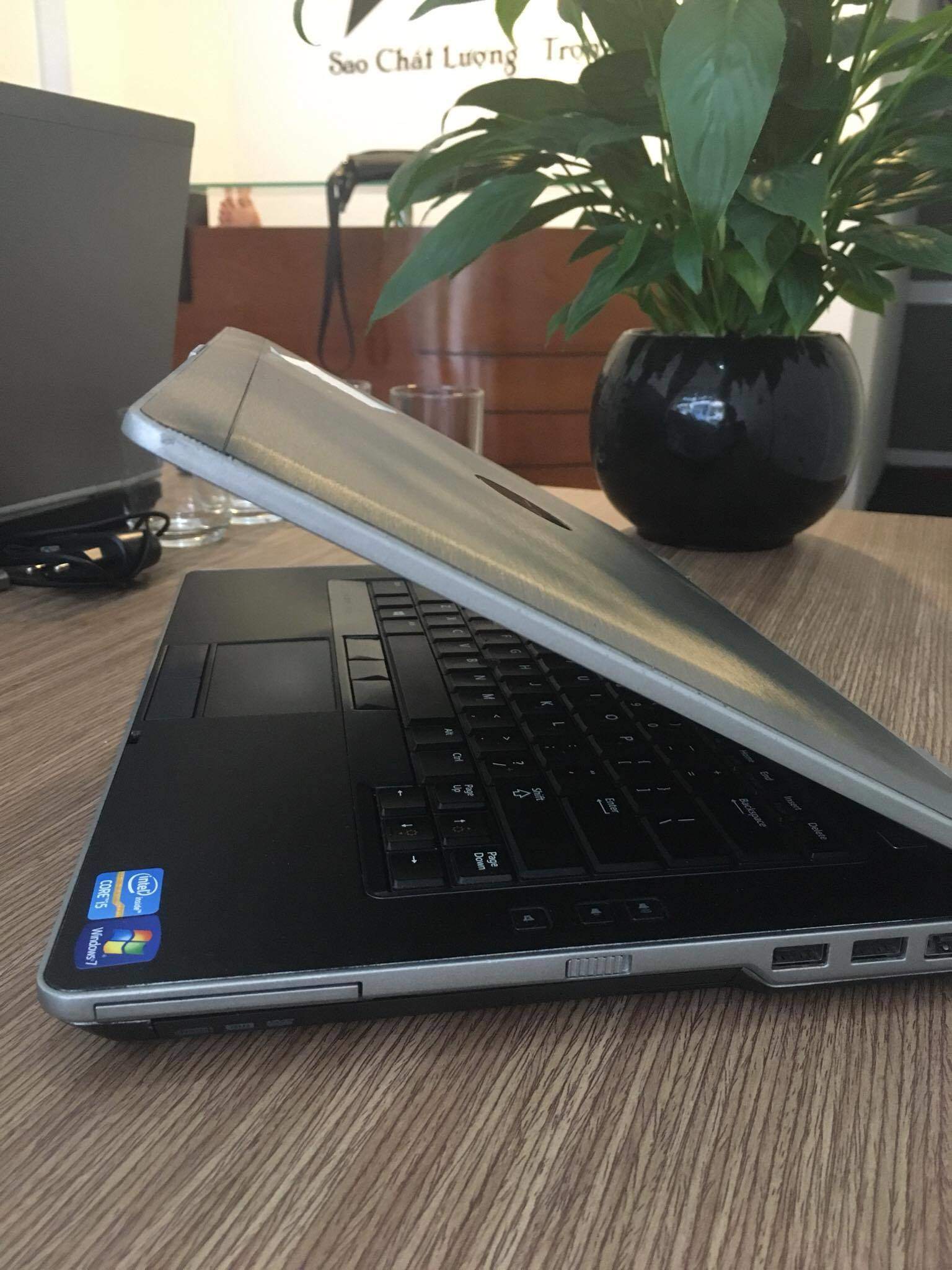 Laptop cũ giá rẻ nhất tp HCM:dell E6410,E6420,E6430,E6510,HP 8440p ...