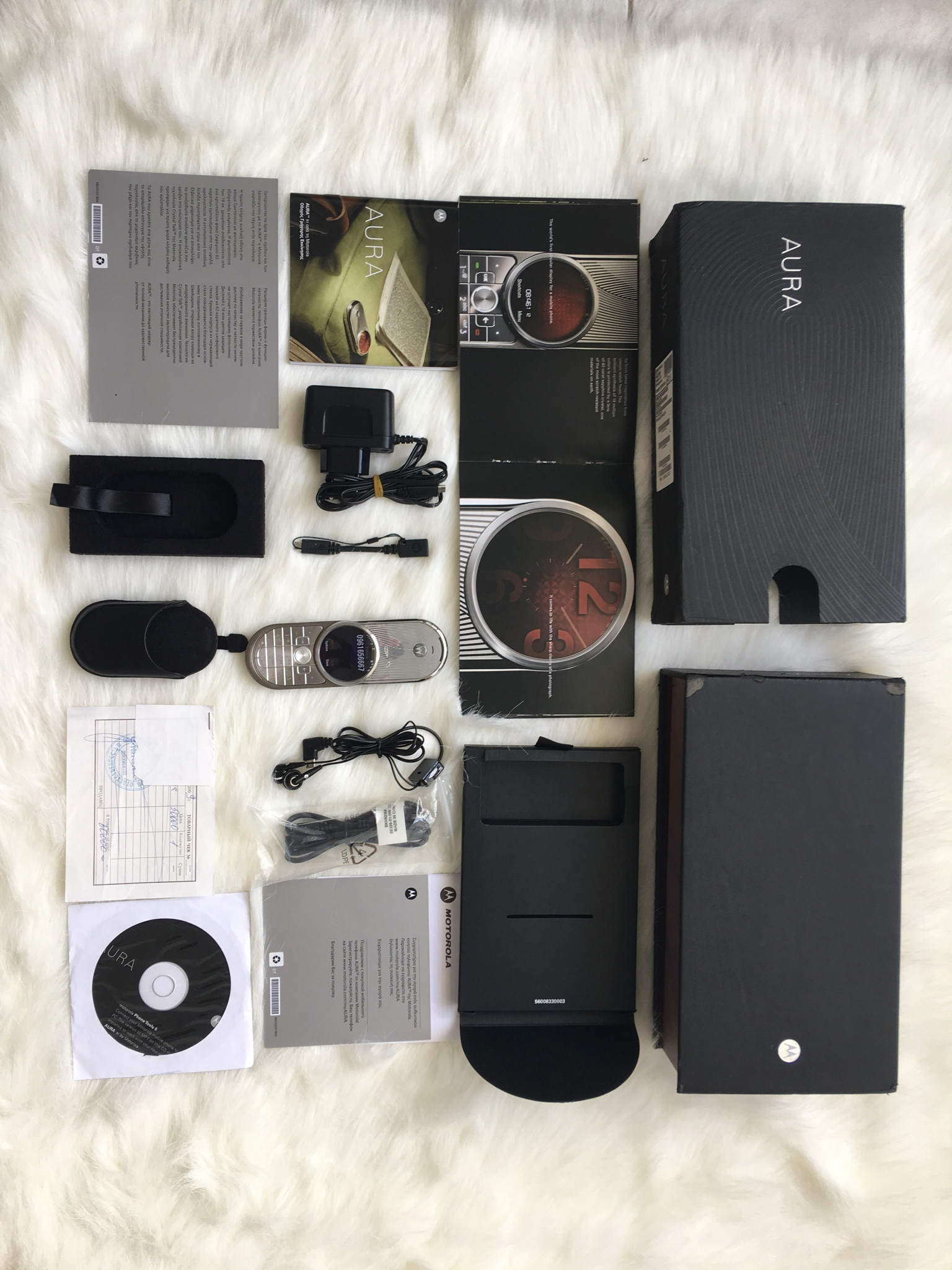 Điện thoại Motorola Aura R1 Fullbox zin nguyên bản. - 19.500.000đ ...