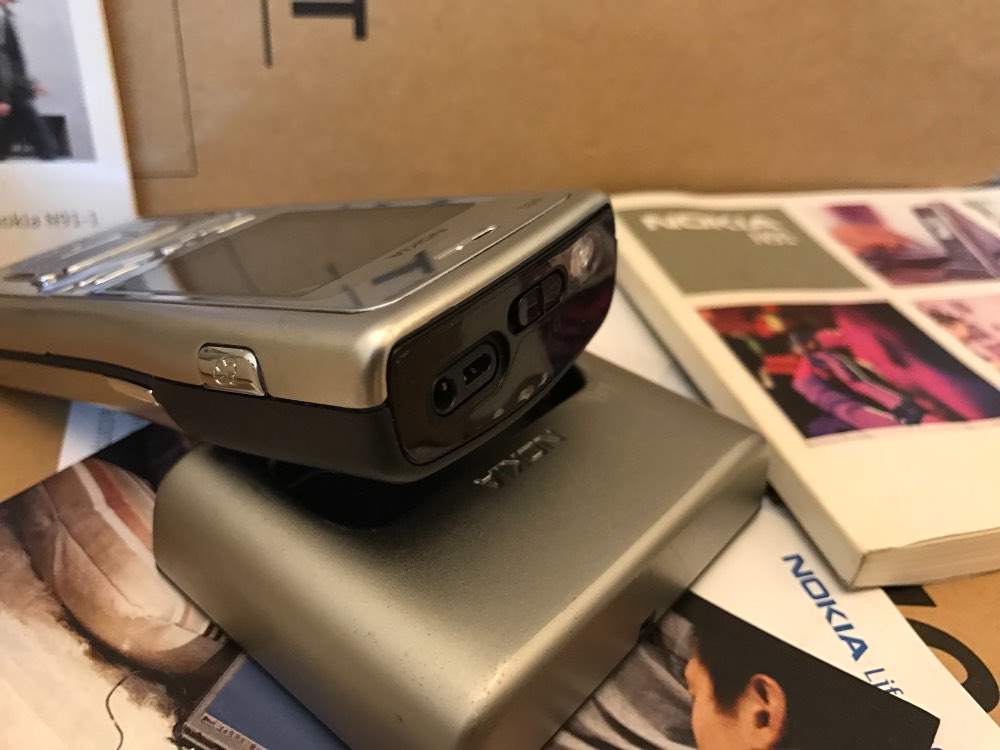 Nokia N91 Silver Chrome Fullbox new 99.999%, hàng sưu tầm cực hiếm... - 5.900.000đ | Nhật tảo