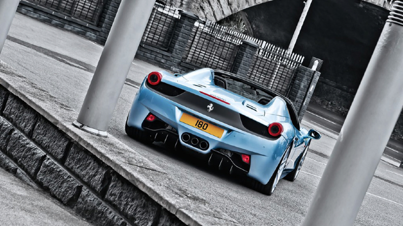 A. Kahn Design nâng cấp sơ cho chiếc Ferrari 458 Spider 2013