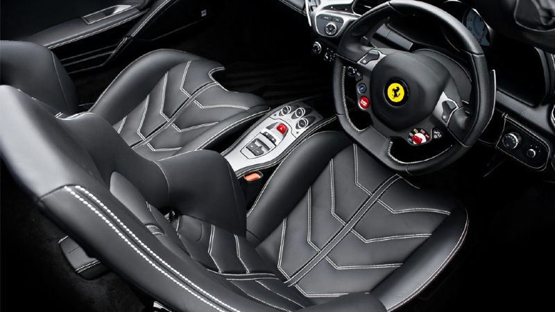A. Kahn Design nâng cấp sơ cho chiếc Ferrari 458 Spider 2013