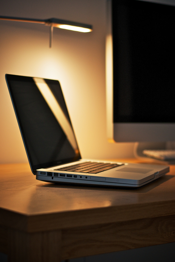 [Kickstarter] TILT Stealth: Đế tản nhiệt cho Macbook Pro với thiết kế ...