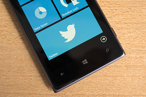 Microsoft xác nhận tính năng Twitter trong Windows Phone khiến lưu ...