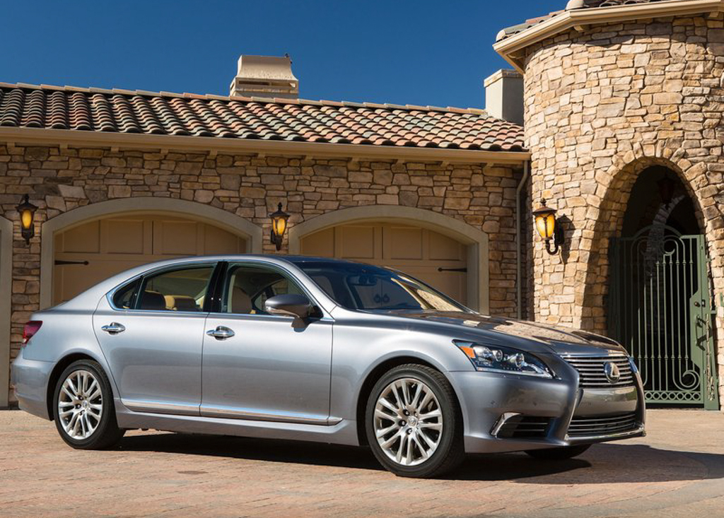 Lexus LS 2014 sẽ được trang bị hệ thống can thiệp an toàn tiền va chạm ...