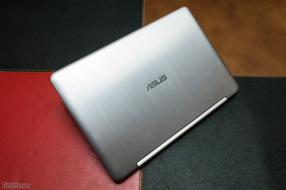 [Trên tay] ASUS Transformer Book Flip TP200, đa chế độ sử dụng, chạy ...