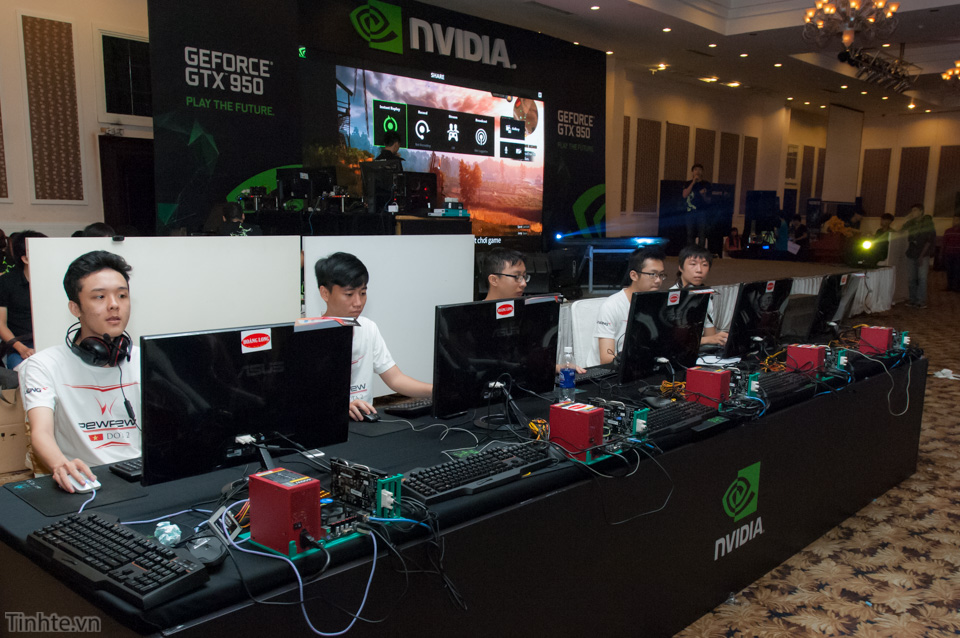 Toàn cảnh sự kiện Nvidia Gamer's Day, xem đấu game Dota 2, nhiều phần ...