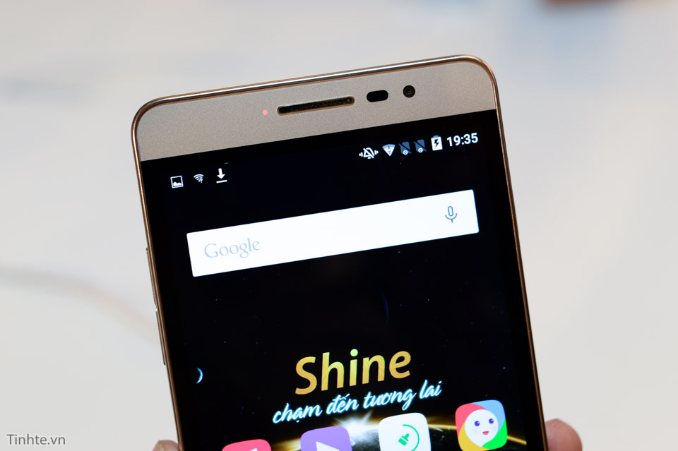Coolpad Shine ra mắt tại Việt Nam: màn hình 5,5" HD, cảm biến vân tay, giá 5,49 triệu