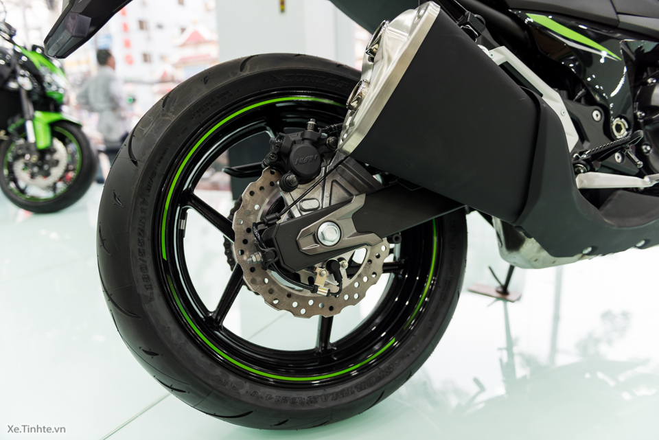 Hình ảnh chi tiết Kawasaki Z800 ABS 2016, naked-bike tầm trung, giá 275 ...
