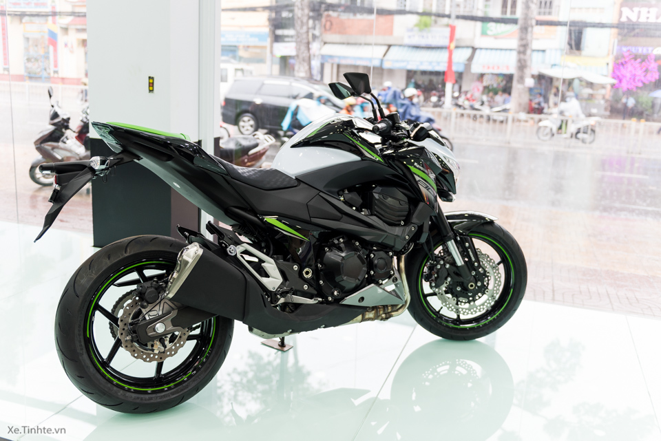 Hình ảnh chi tiết Kawasaki Z800 ABS 2016, naked-bike tầm trung, giá 275 ...