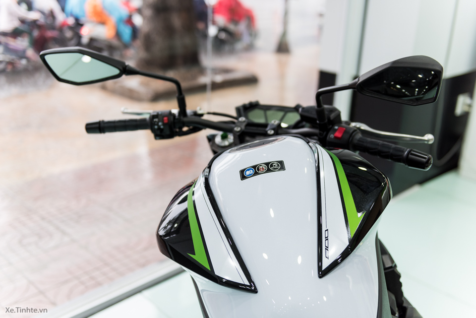 Hình ảnh chi tiết Kawasaki Z800 ABS 2016, naked-bike tầm trung, giá 275 ...