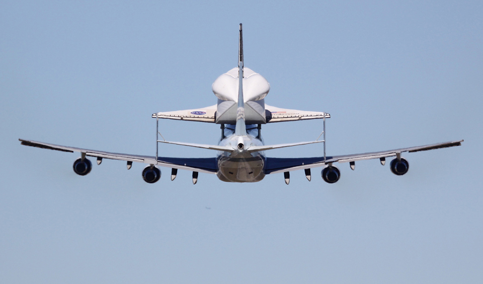 Virgin Galatic dùng Boeing 747 làm bệ phóng tên lửa LauncherOne cùng ...