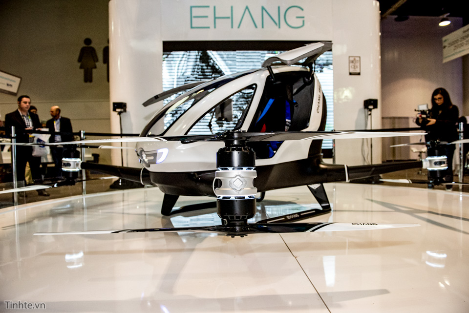 Trên tay EHANG 184: chỉ là drone bự, còn quá xa để có thể thành phương ...