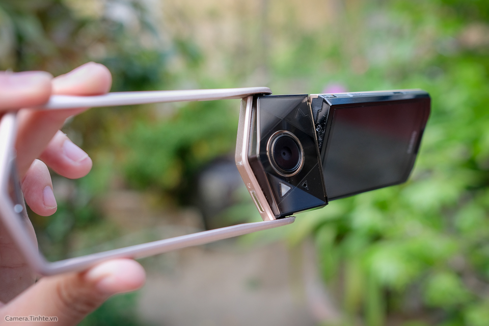Trên tay Casio Exilim TR-70: Máy ảnh selfie chuyên nghiệp, chế độ làm ...