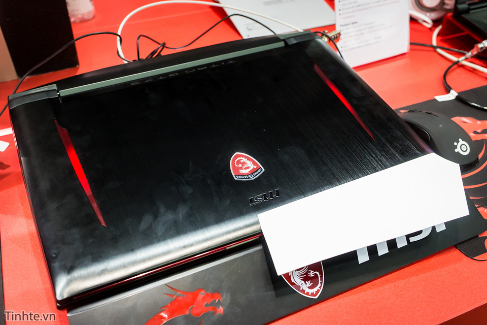 [Computex 2016] Trên tay MSI GT73 Titan và GS73 Stealth Pro dùng màn ...