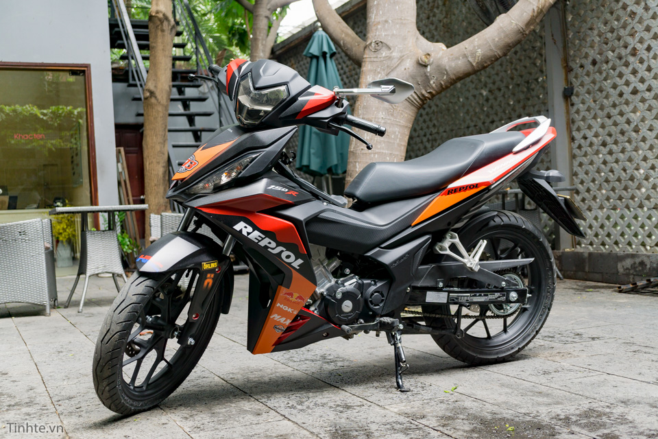 Hình ảnh Honda Winner lên tem Repsol