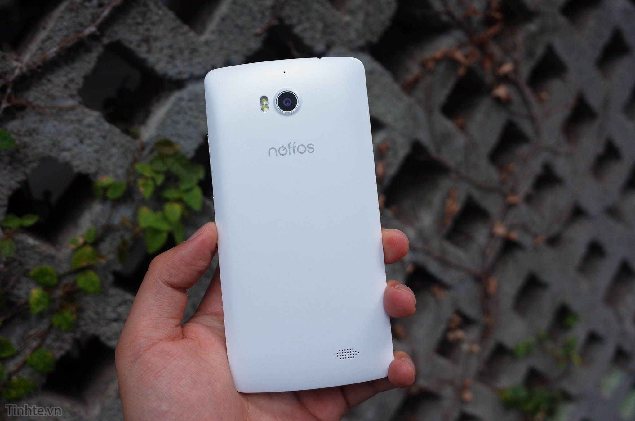 Trên tay Neffos C5 Max: 5.5” FullHD dưới 4 triệu | Viết bởi sonlazio