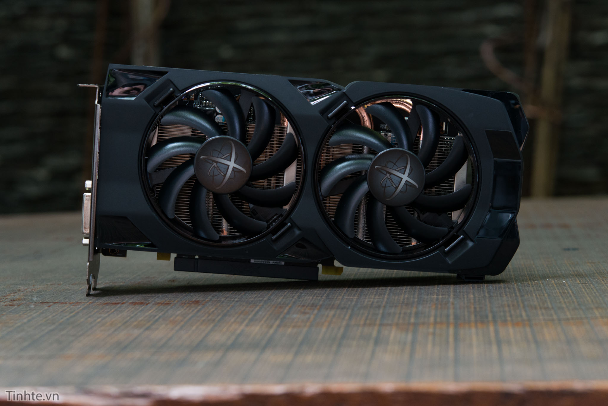 Đánh giá nhanh XFX Radeon RX 470 – Tân binh Polaris cho cấu hình game ...