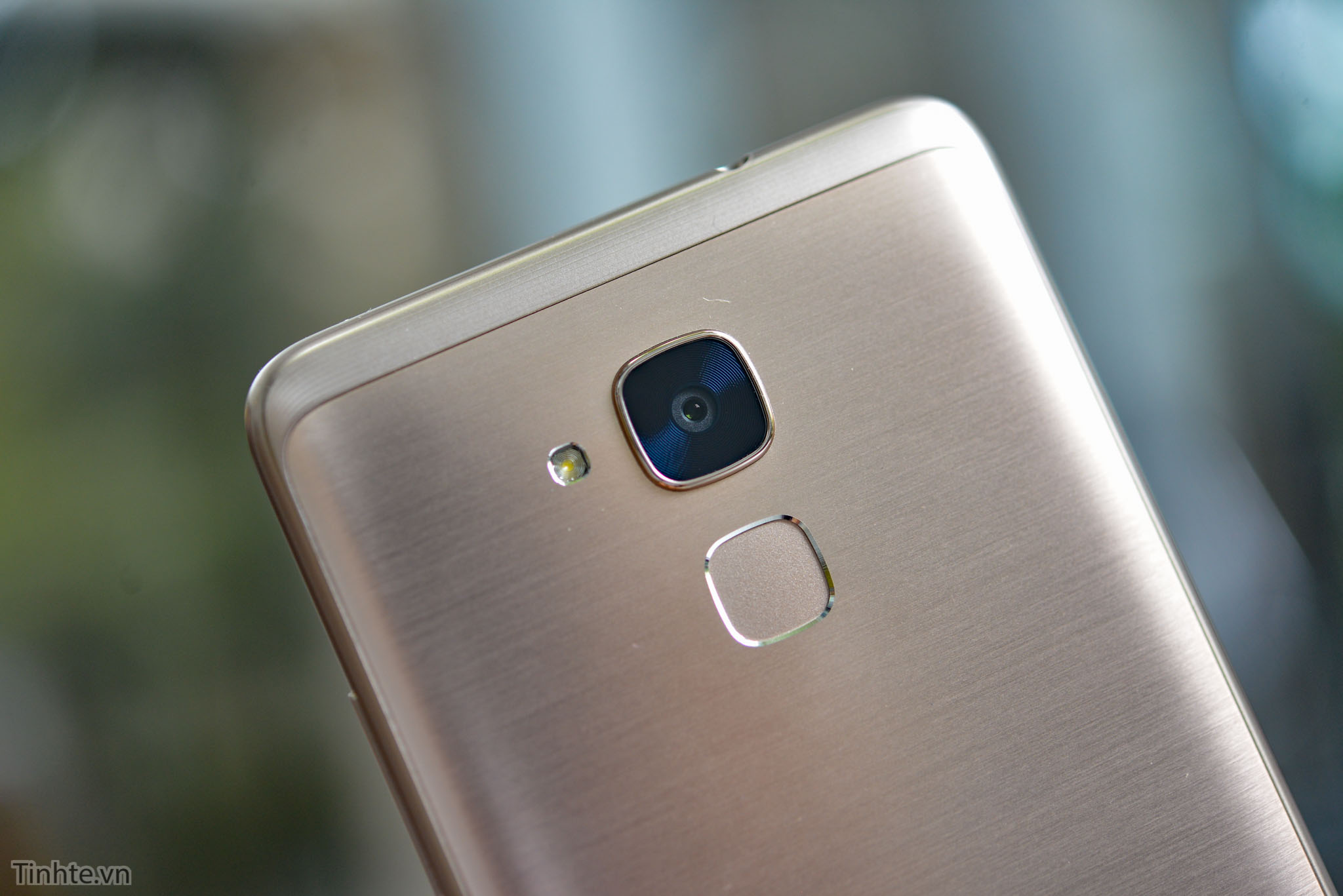 Huawei ra mắt GR5 mini tại Việt Nam: 5,2" Full HD, camera 13MP, cảm ...