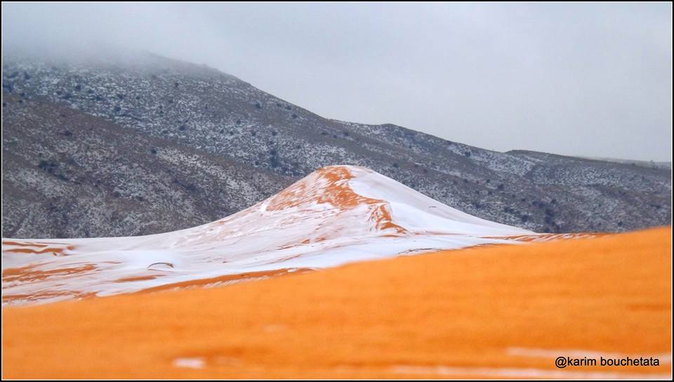 [Hình ảnh] Tuyết rơi tại sa mạc Sahara