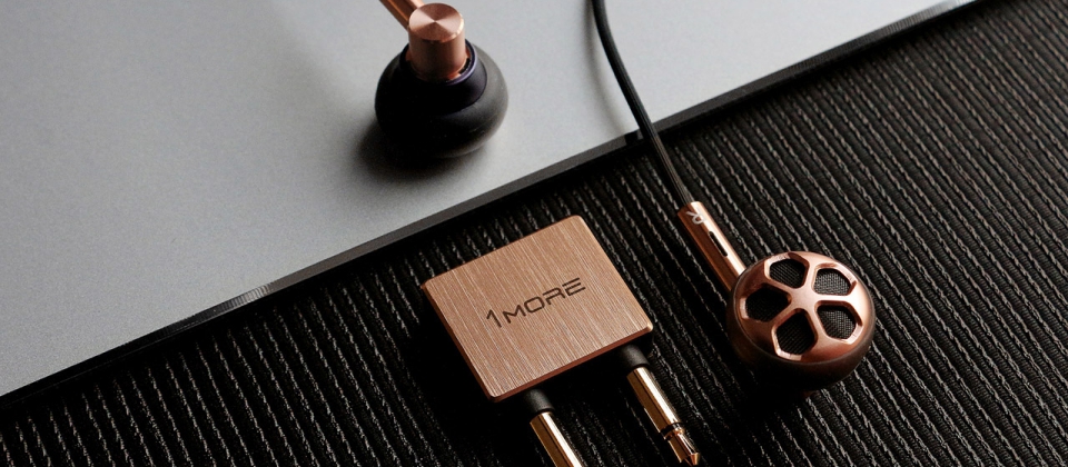 1More E1008 - tai nghe earbud flagship được trang bị Ceramic Dual Unit Driver