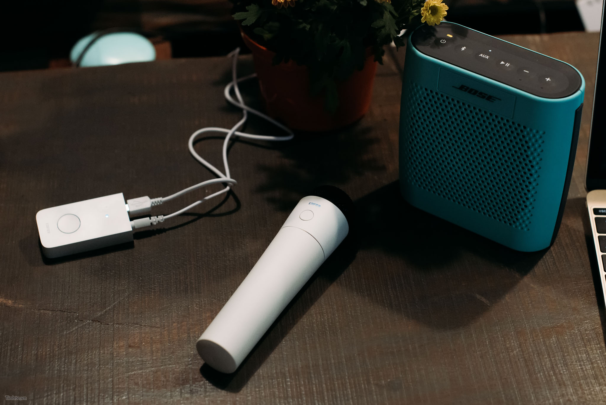 Trên tay hệ thống karaoke nhỏ gọn, hay Edifier MU500