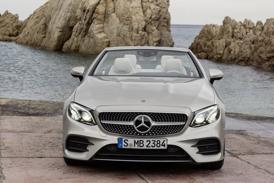Mercedes-Benz giới thiệu E-Class Convertible 2018 mui trần | Viết bởi El Ku