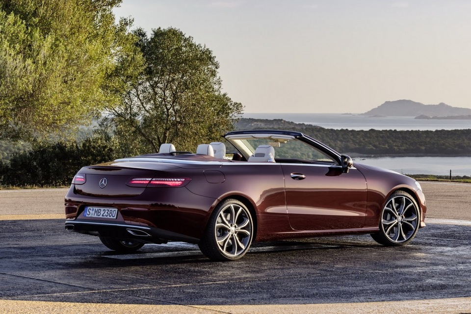 Mercedes-Benz giới thiệu E-Class Convertible 2018 mui trần | Viết bởi El Ku