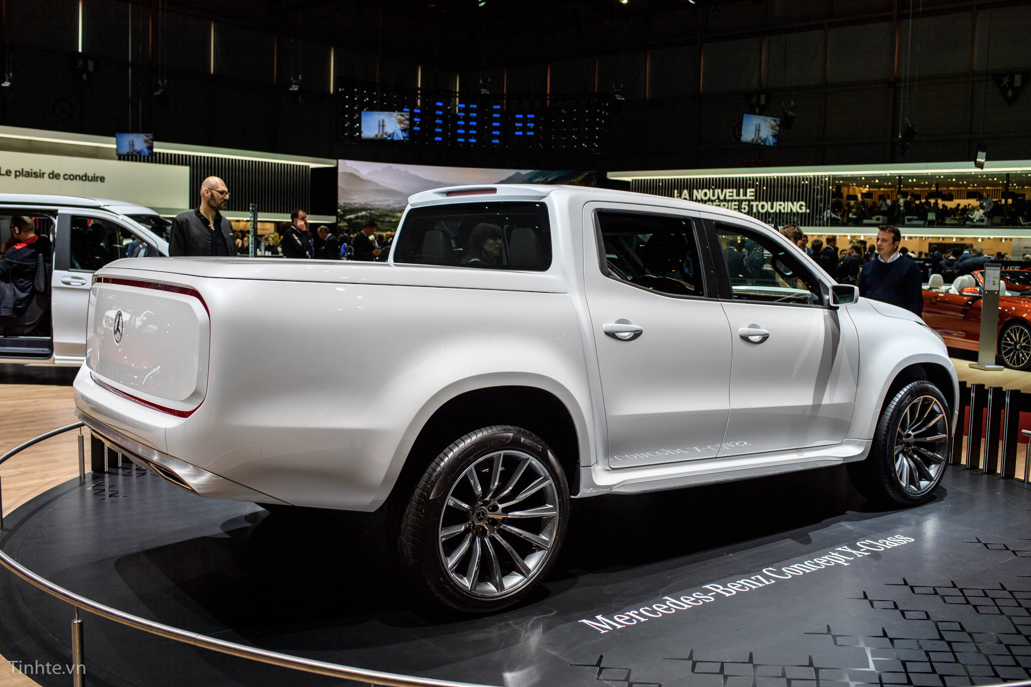 [GMS 2017] Mercedes-Benz Concept X-Class - chiếc bán tải đến từ tương ...