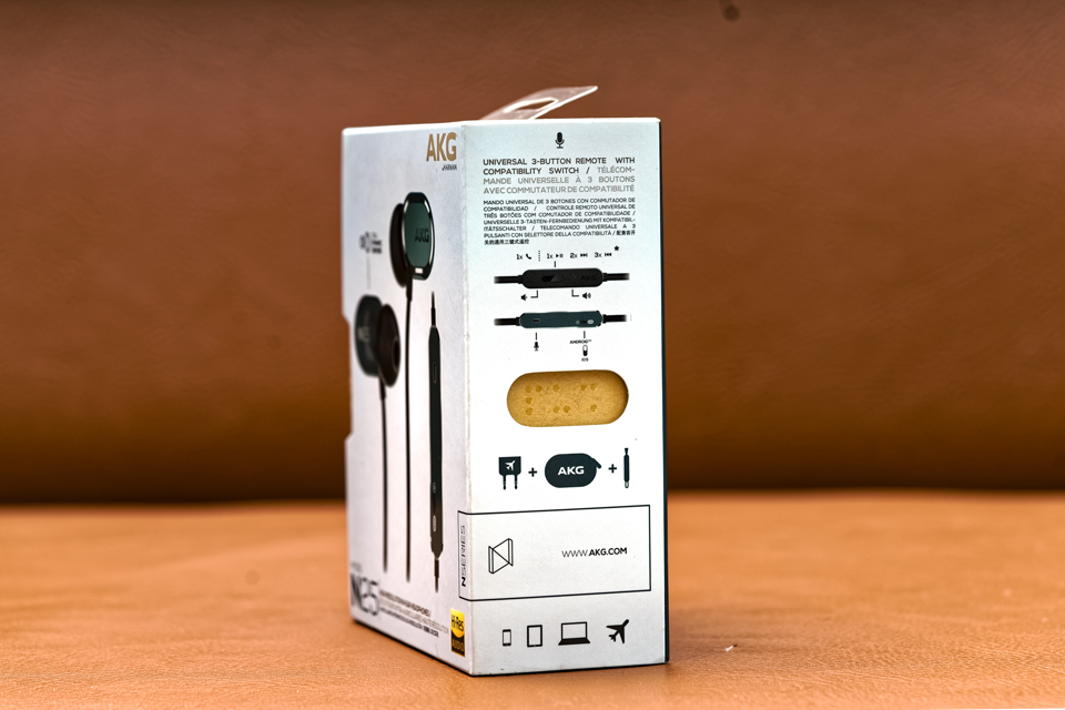 Unboxing tai nghe AKG N25, in-ear được trang bị dual driver dynamic của AKG | Viết bởi AudioHunger