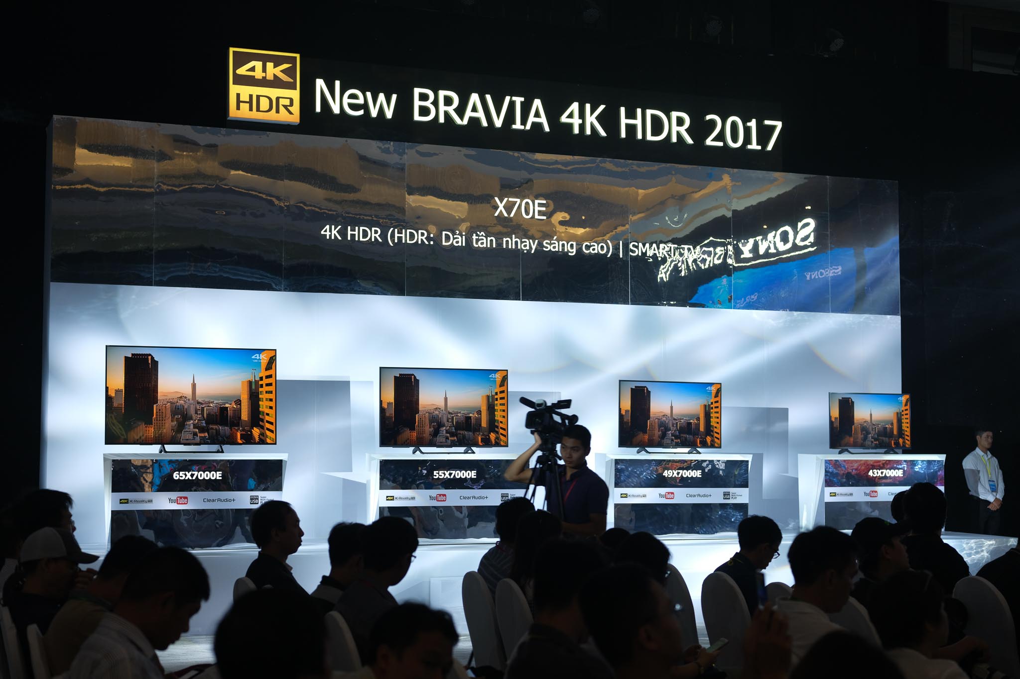 Sony ra mắt BRAVIA 2017: TV OLED A1 và loạt TV 4K HDR, Android 7.0