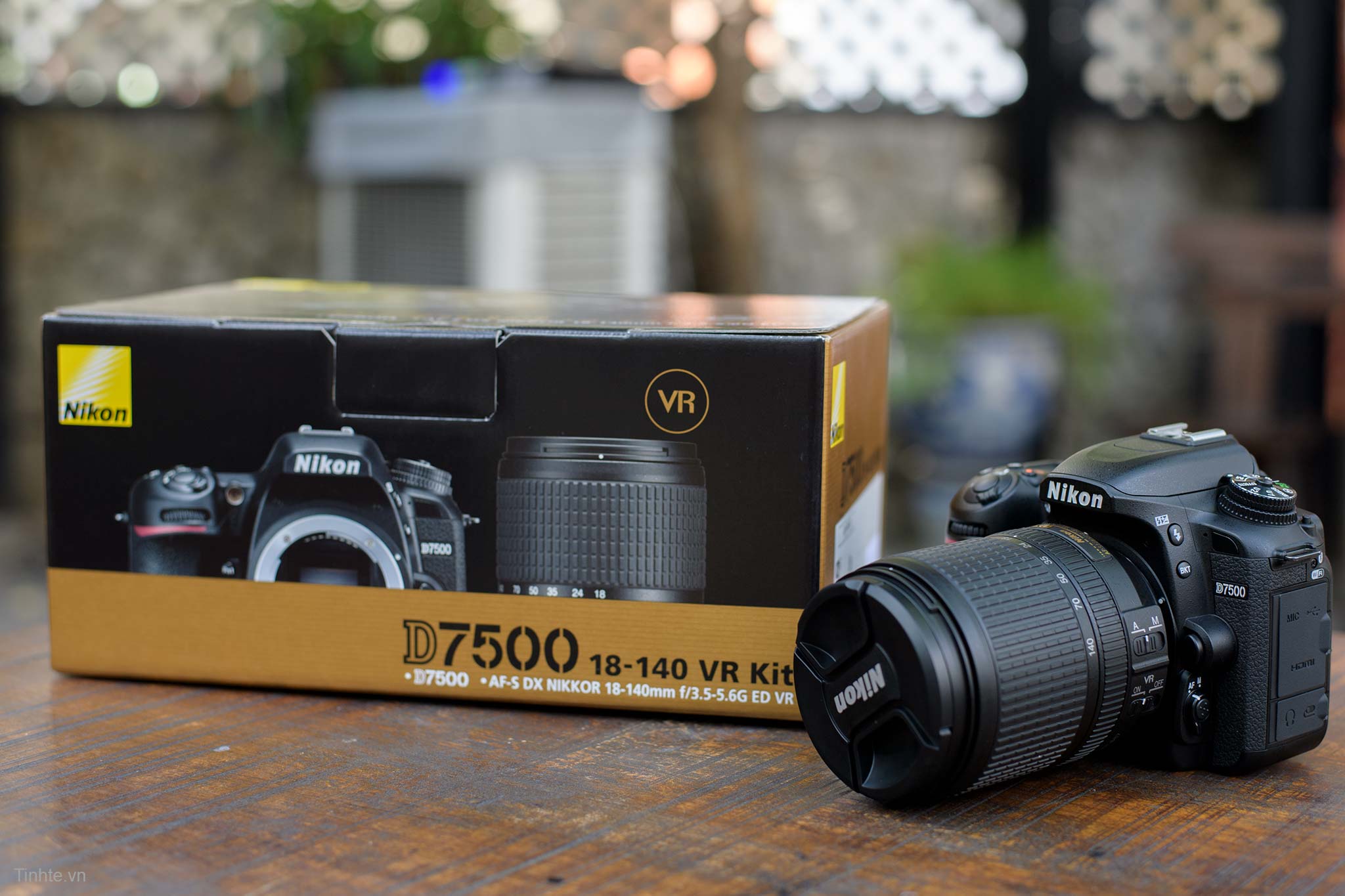 Trên tay và chụp thử máy ảnh Nikon D7500: Có nhiều cải tiến nhưng liệu ...