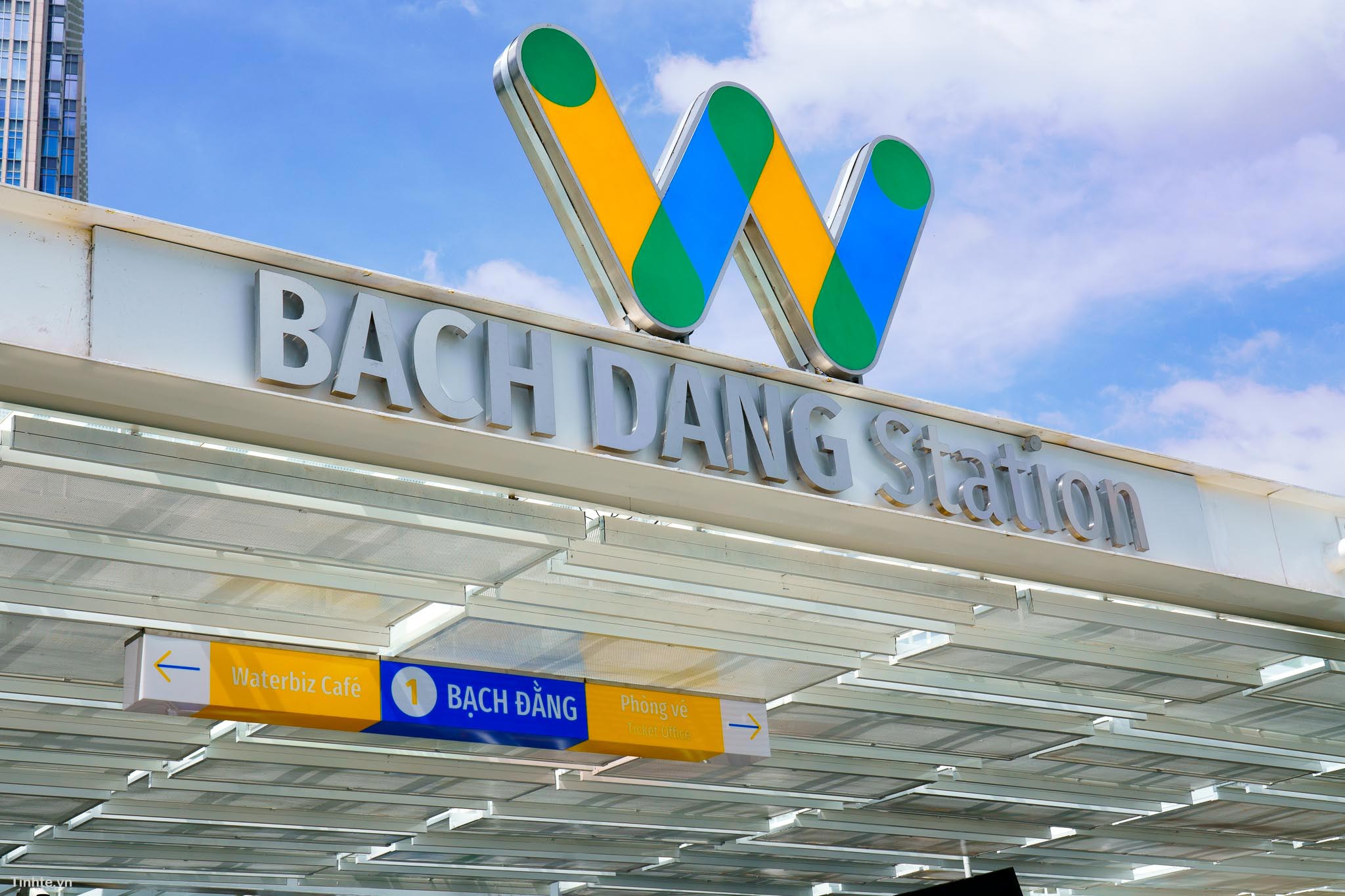 [Hình ảnh] Bến tàu Bạch Đằng trong ngày khai trương buýt đường sông ...