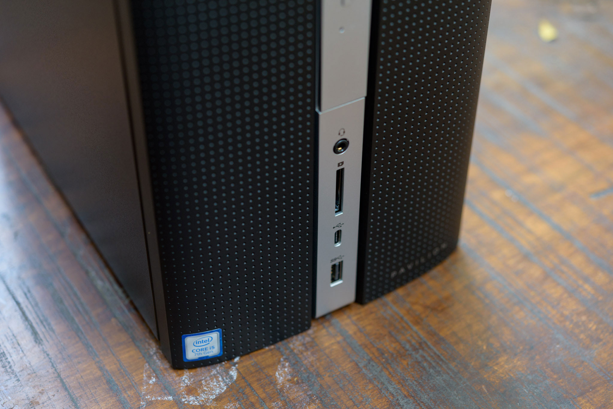 Đánh giá desktop HP Pavilion 570 – Gọn đẹp, tiết kiệm năng lượng, giá ...