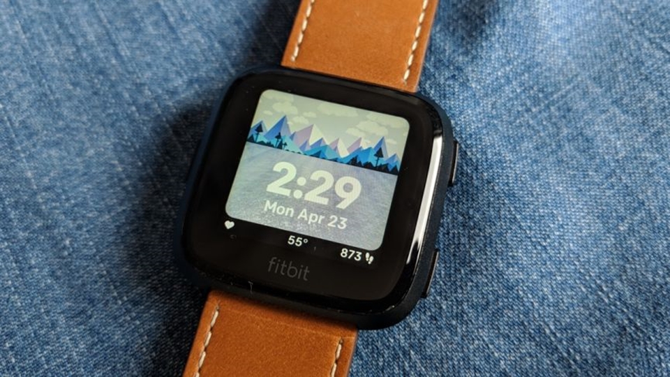 Những mẫu watchface đẹp nhất cho Fitbit Versa | Viết bởi techB
