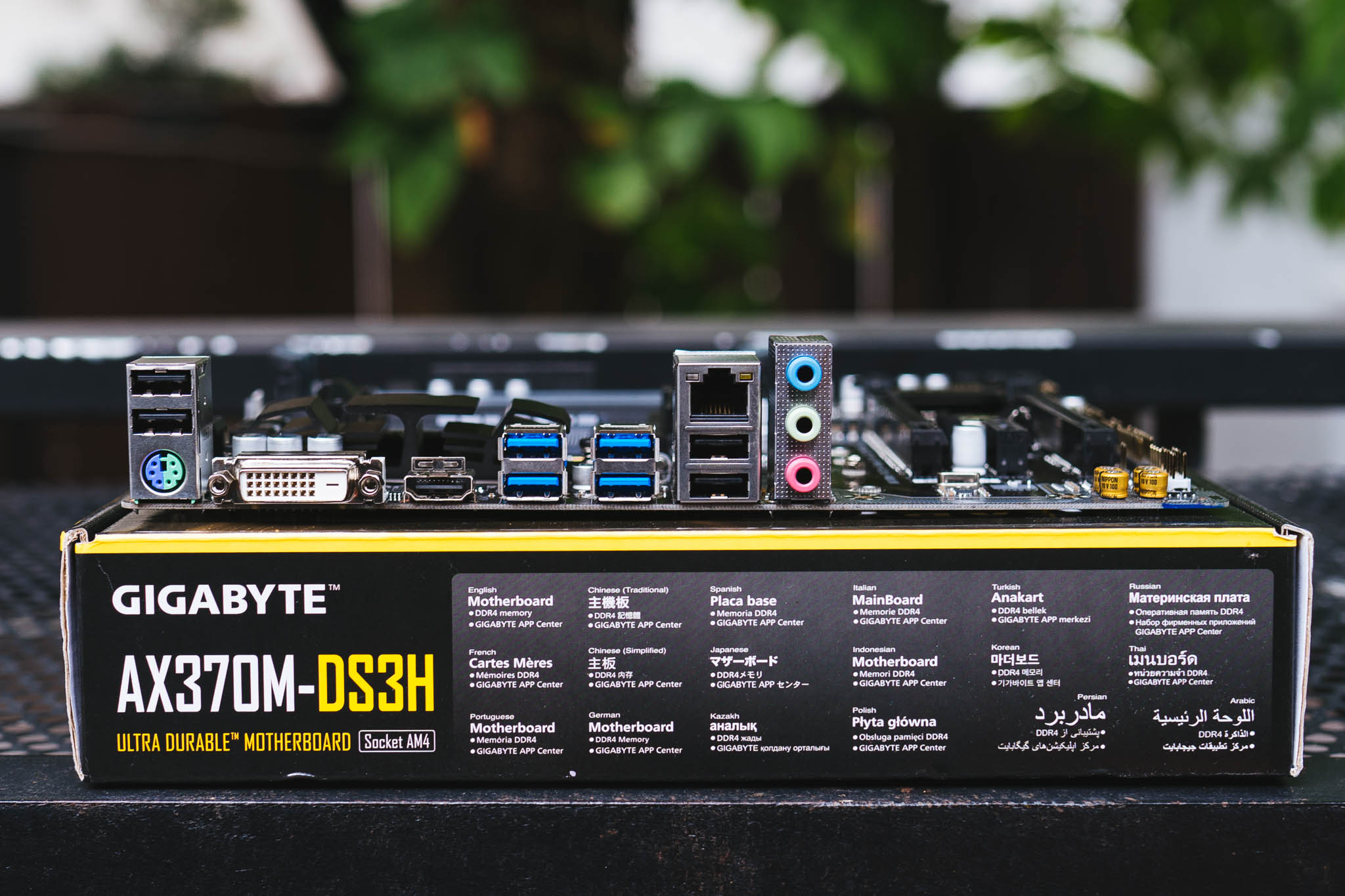 Trên tay GIGABYTE AX370M-DS3H: Bo mạch chủ giá mềm dành cho dàn máy AMD ...