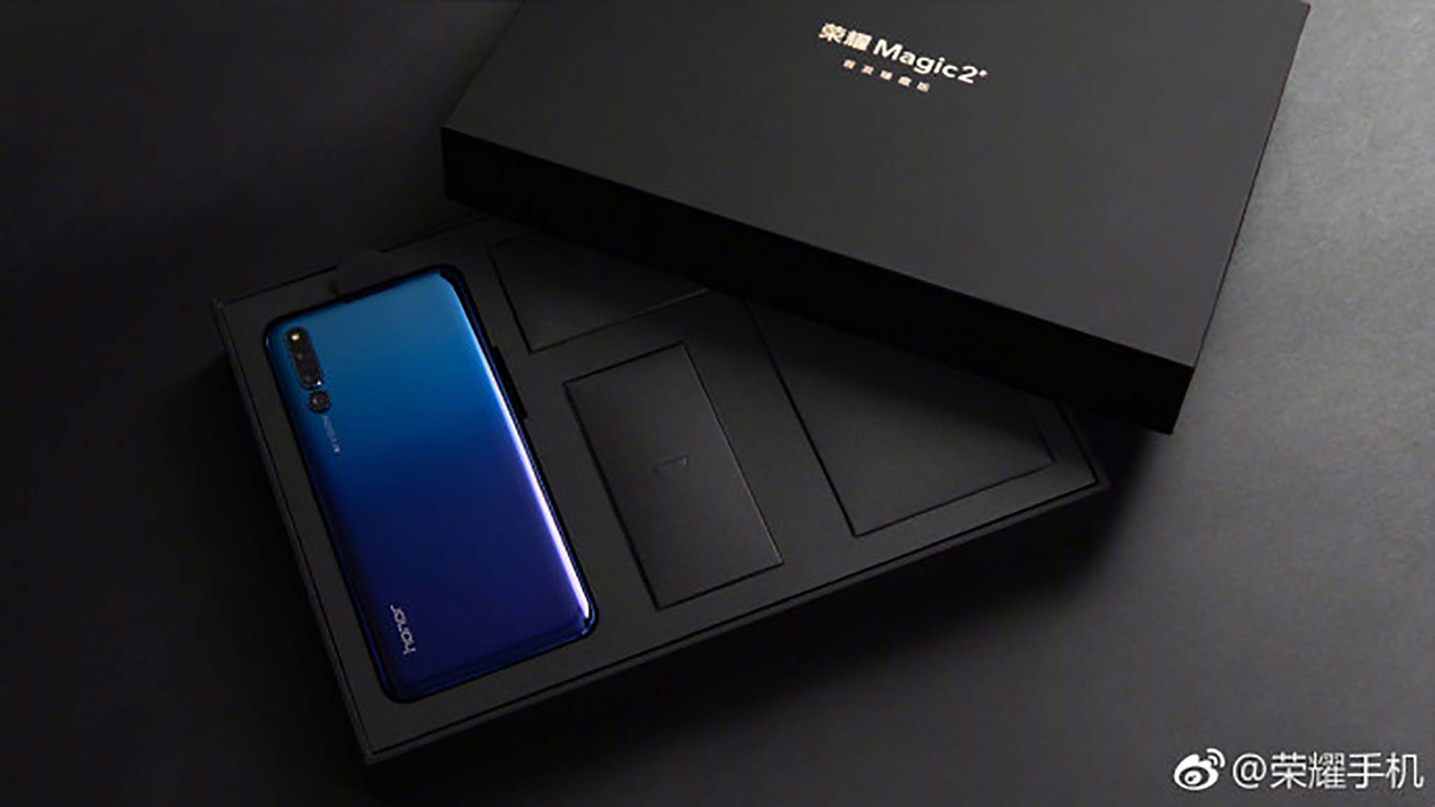 Hình ảnh chính thức của Honor Magic 2: thiết kế trượt độc đáo, 3 camera sau