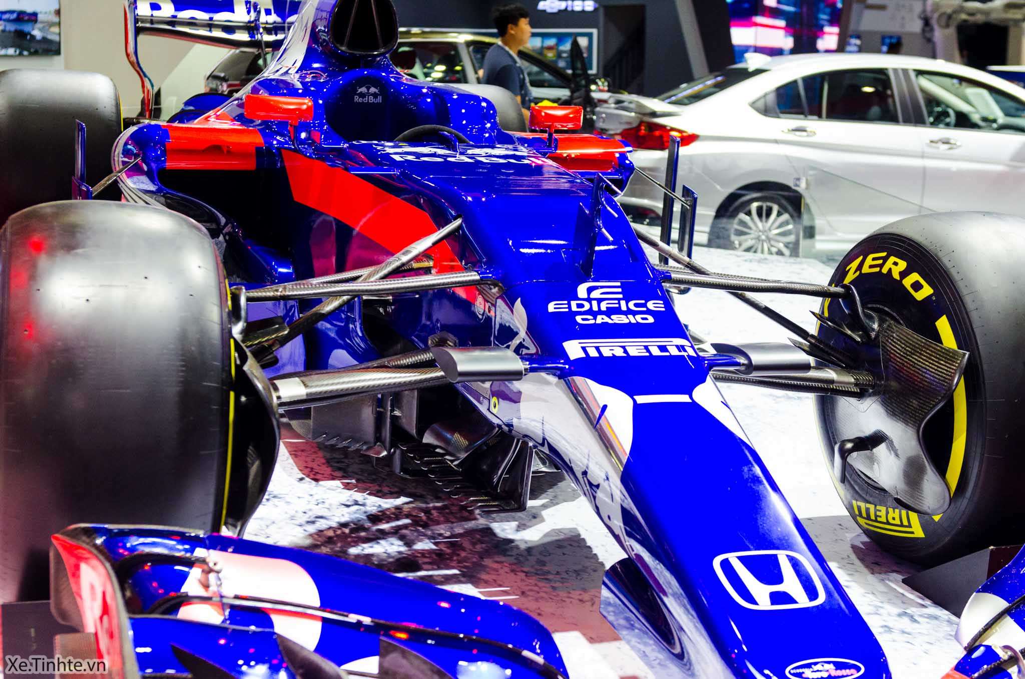 [VMS18] Xem chi tiết Honda Civic Type R và tìm hiểu xe đua F1