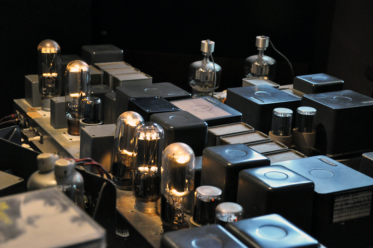 Sakuma-san, nghệ nhân chế tạo amplifier đèn danh tiếng của Nhật qua đời ...
