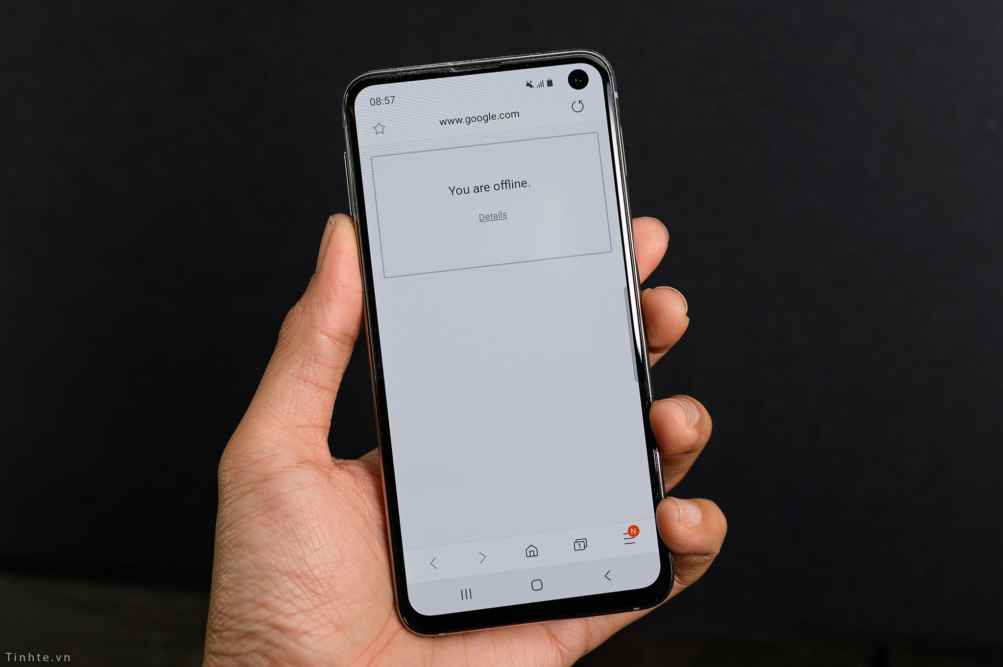 Trên tay Samsung Galaxy S10e: chiếc S10 cỡ nhỏ mạnh mẽ, có thêm màu vàng