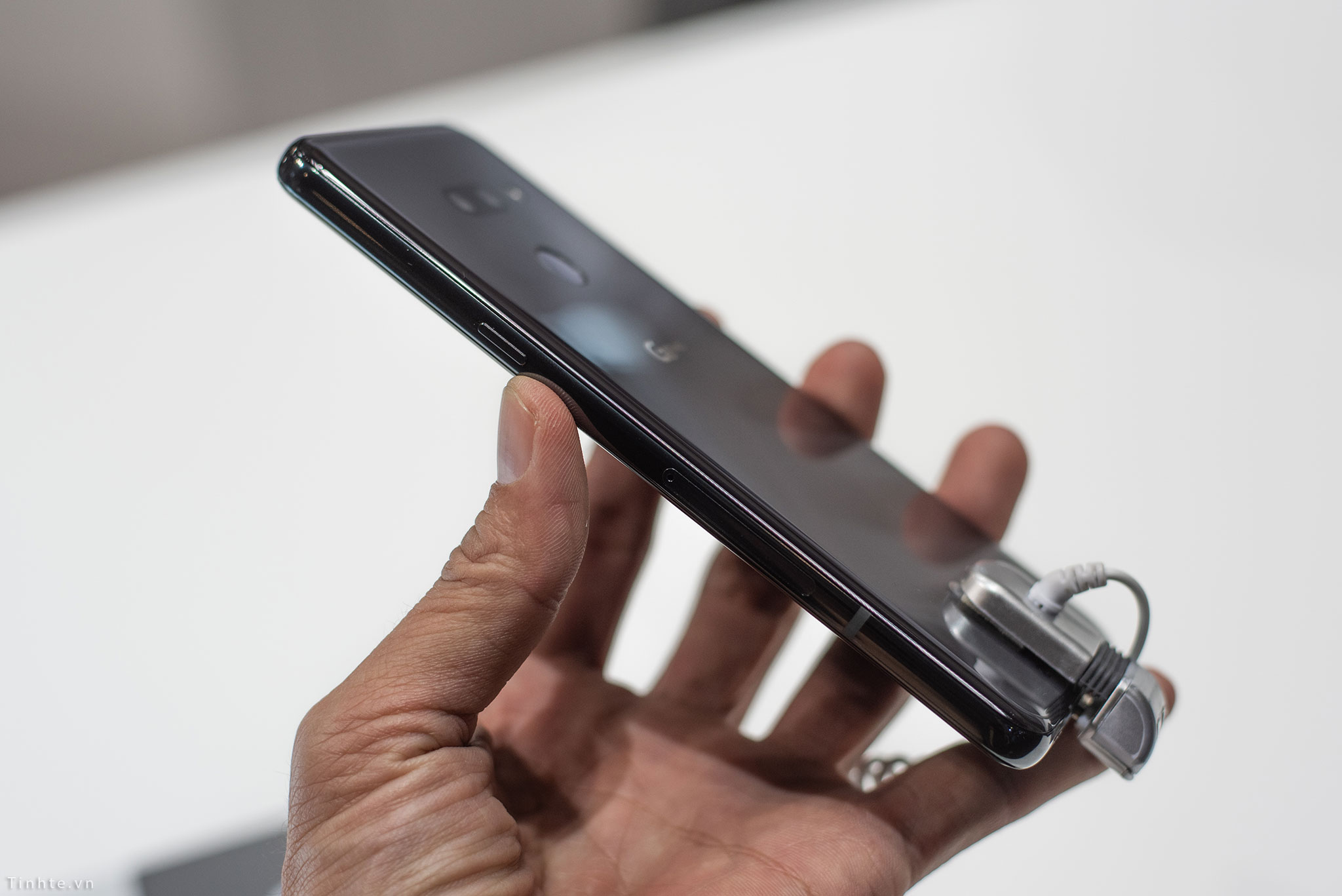 #MWC19: Trên tay LG G8 ThinQ với tính năng Hand ID