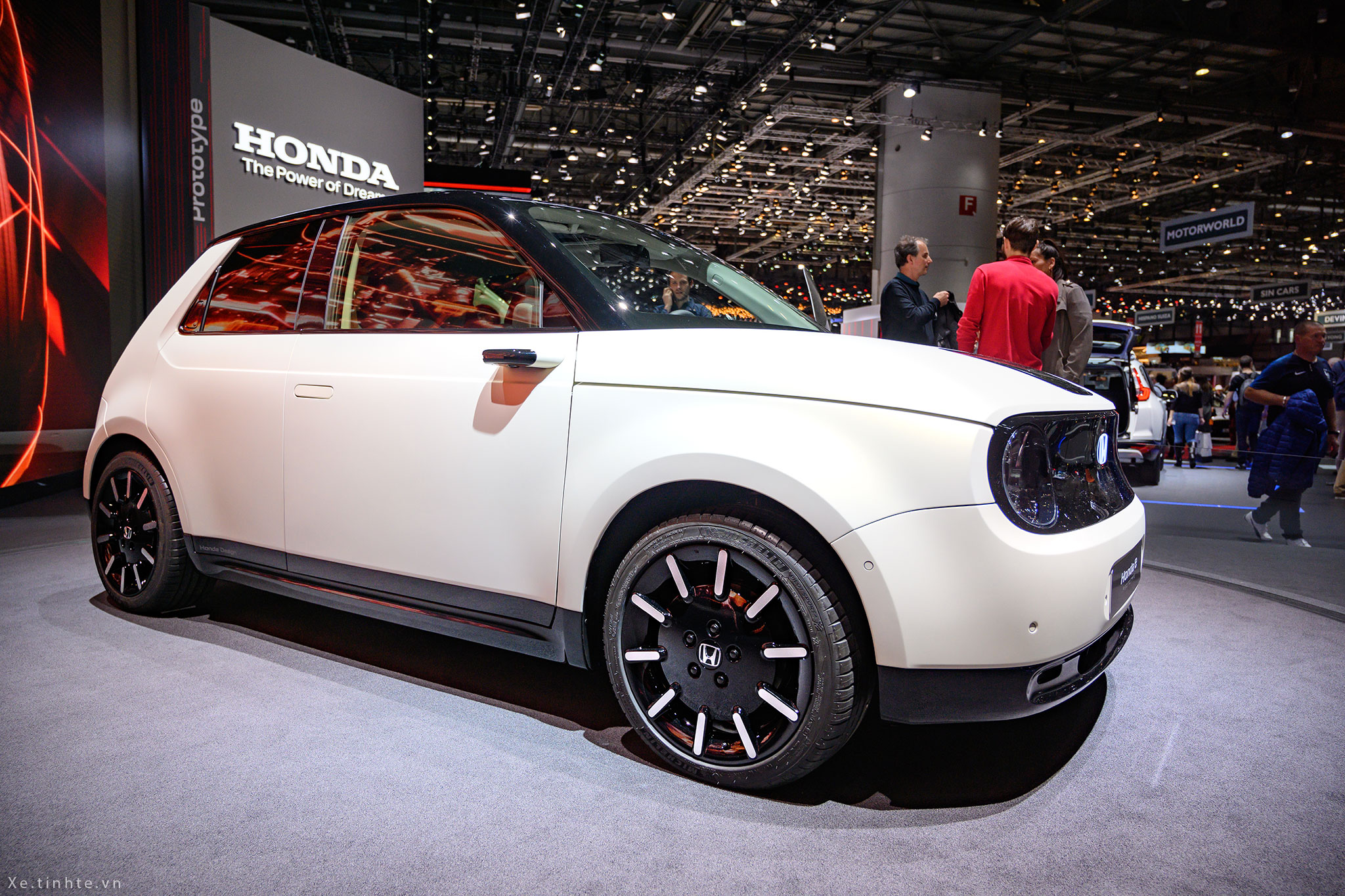 Trên tay Honda E Prototype - Phiên bản xe điện gần sản xuất của Honda