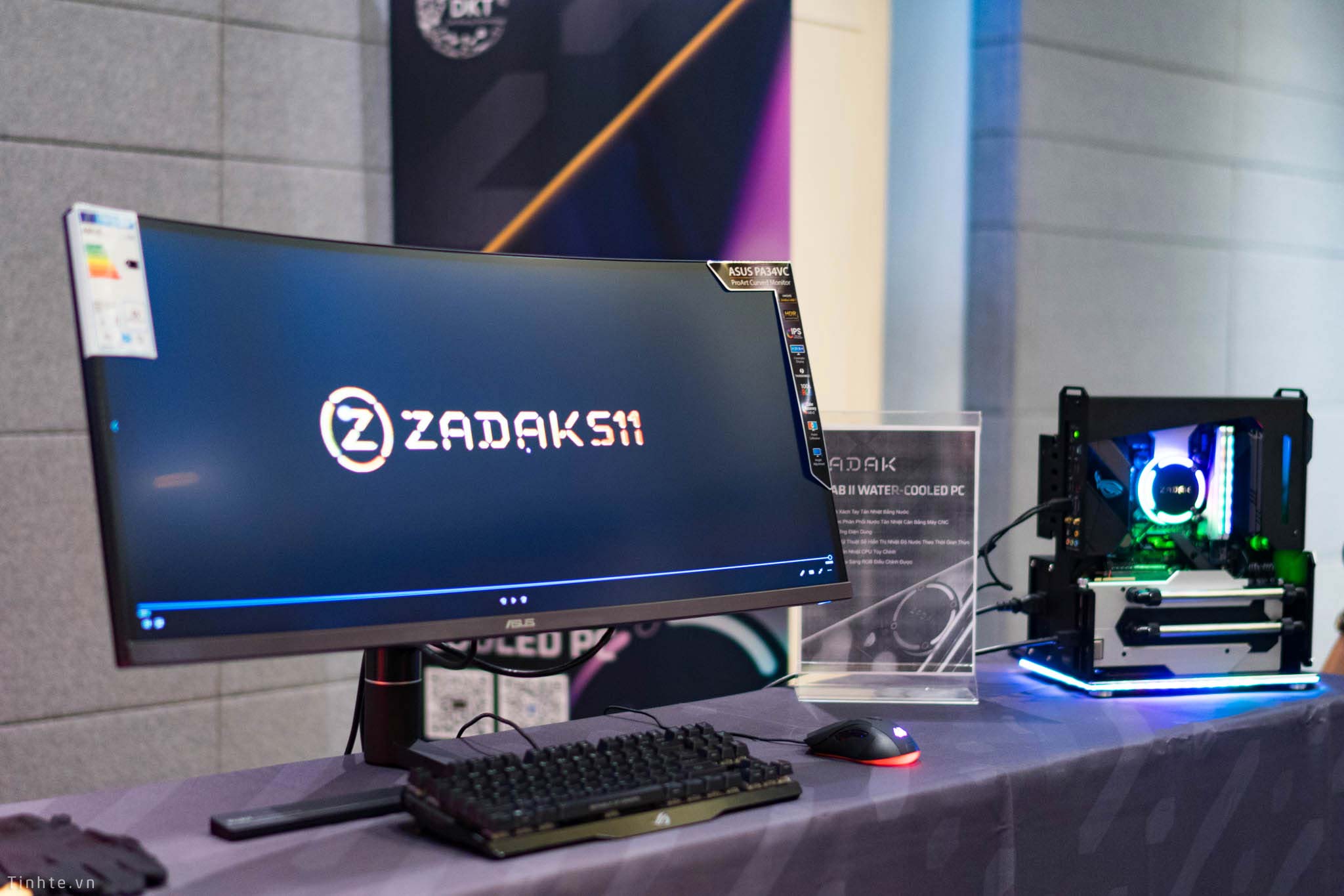 Zadak ra mắt một loạt sản phẩm mới tại Việt Nam: PC tản nước MOAB II ...