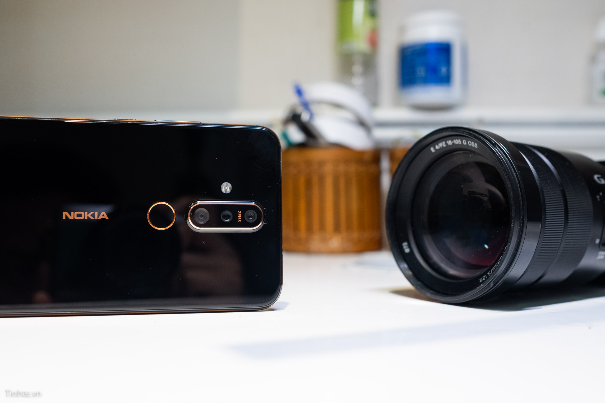 Trên tay Nokia X71: màn hình khoét lỗ là điểm cộng nhưng chip Snapdragon 660 là điểm trừ