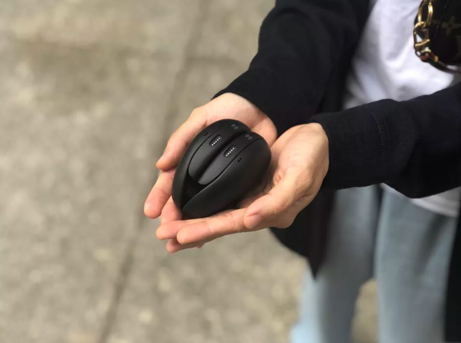 Human Headphones - Mẫu tai nghe over-ear true-wireless đầu tiên của ...