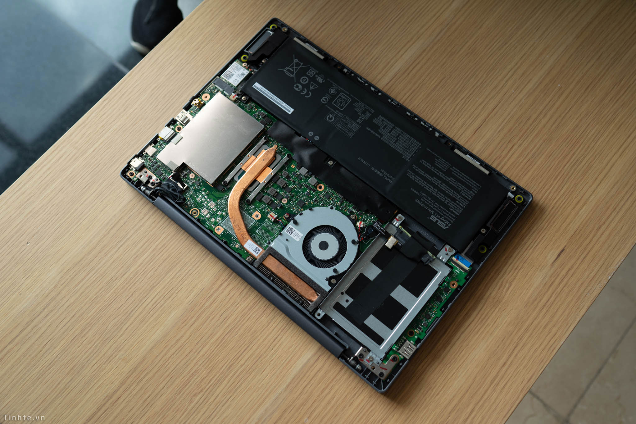 ASUS trở lại thị trường laptop doanh nhân với bộ 3 ExpertBook P3, P4 và P5