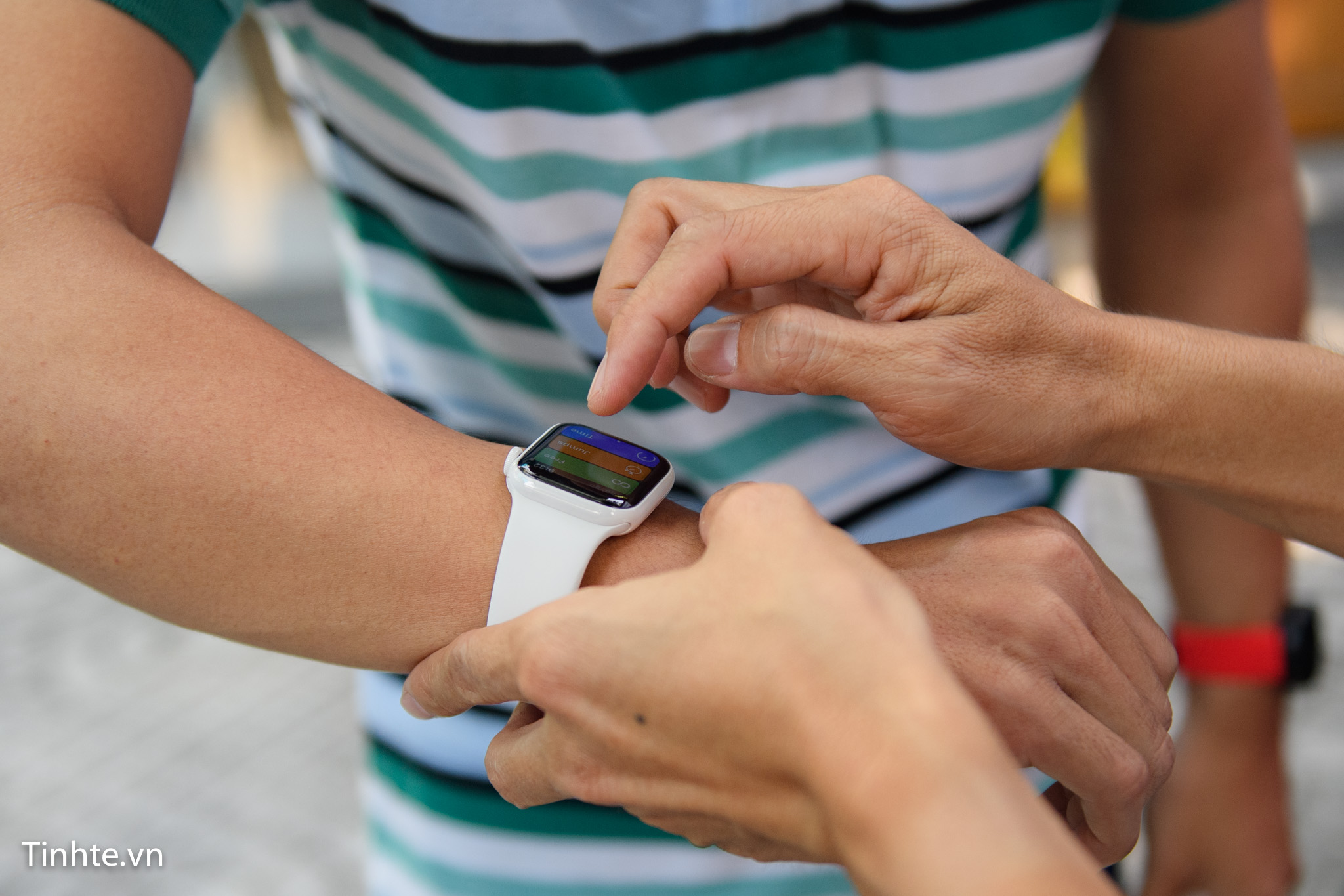 Mời xem hình ảnh buổi offline Apple Watch sáng qua: Vui vẻ, bổ ích